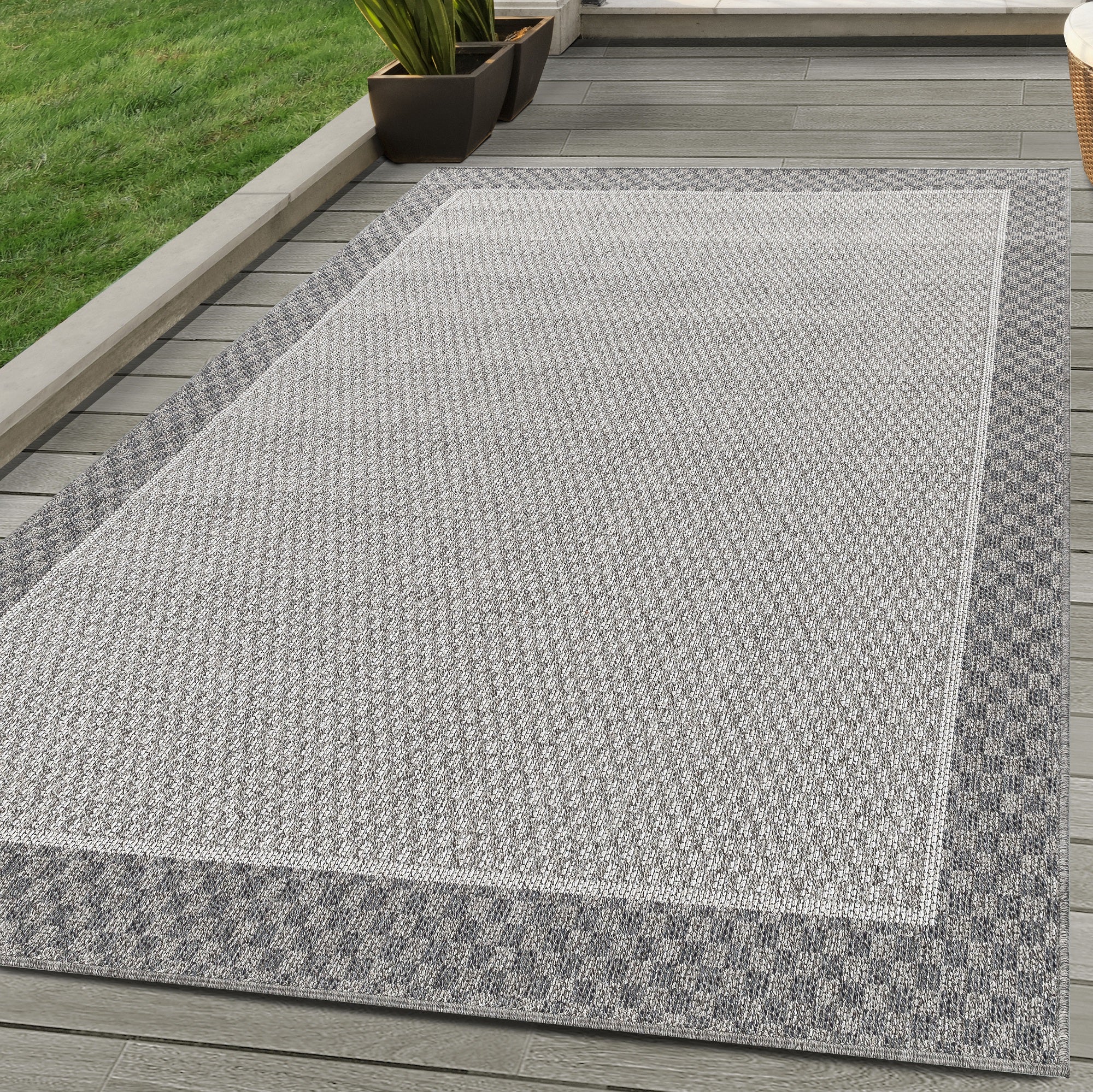Indoor & Outdoor Carpet Border Design Weatherproof for Patio Balco